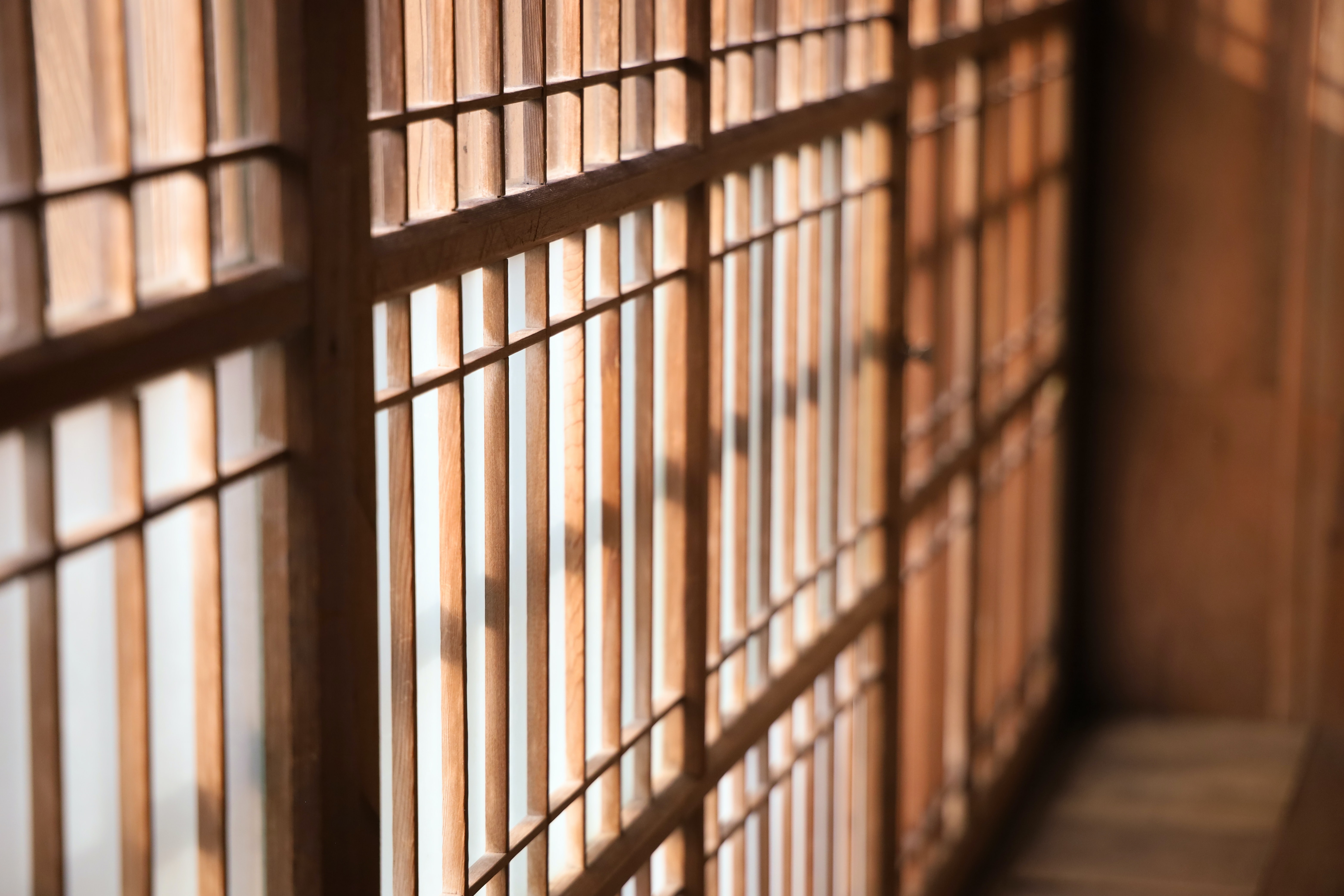 Writing in Prison – NOTABLE ARTICLES
